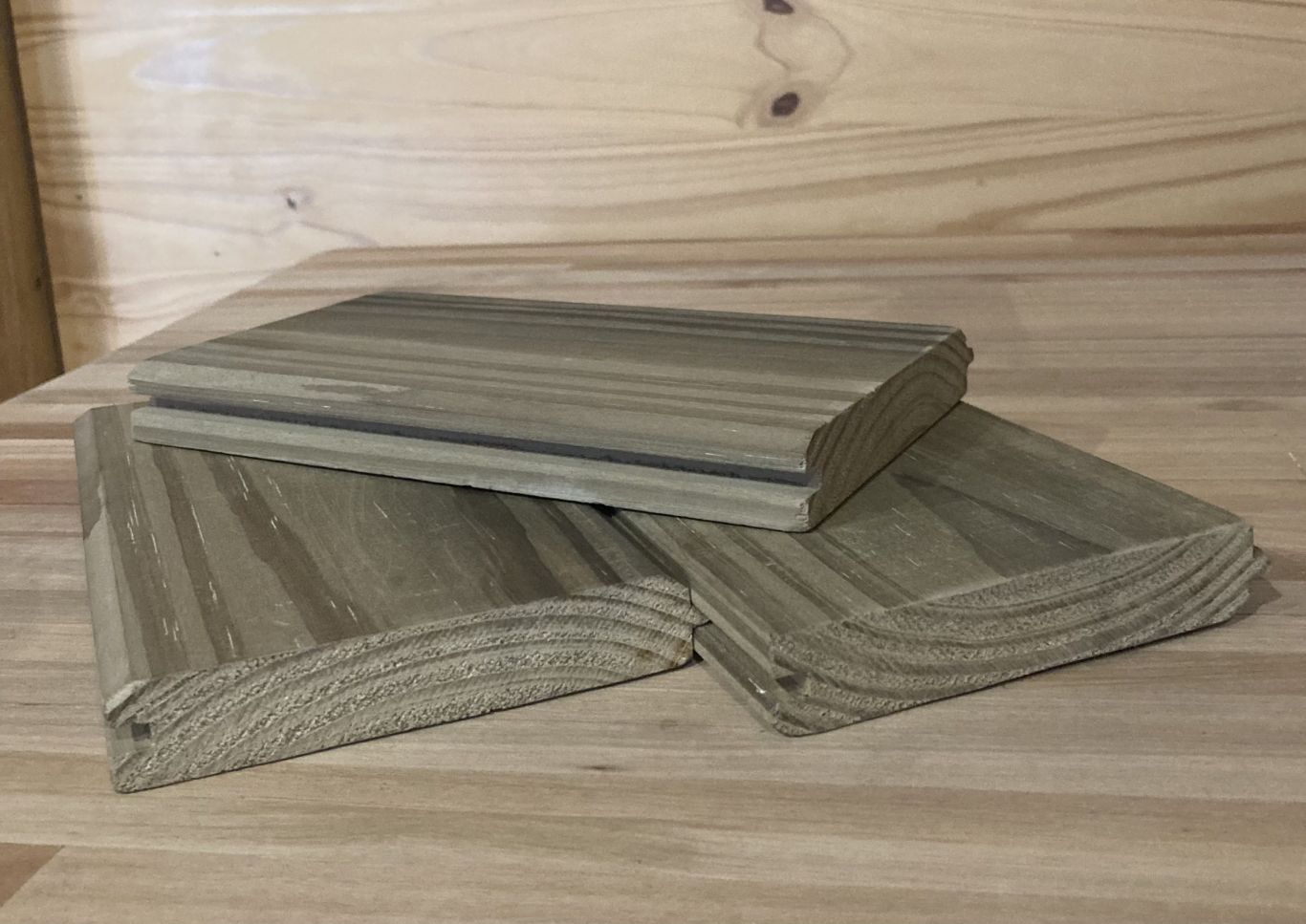 MACHIMBRE PINO IMPREGNADO - Forestal Materiales